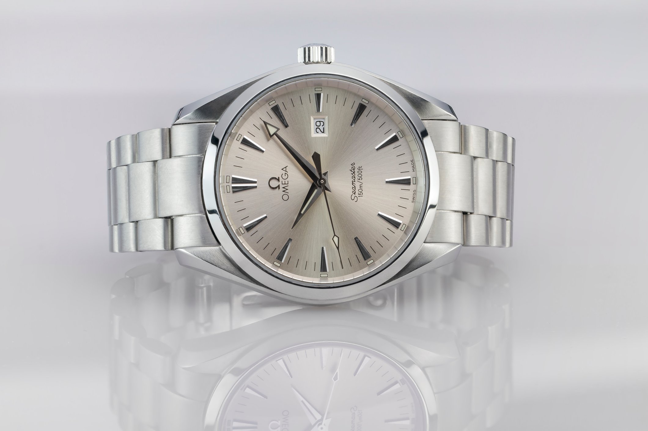 Pairing Watches With Suits: The Ultimate Style Guide